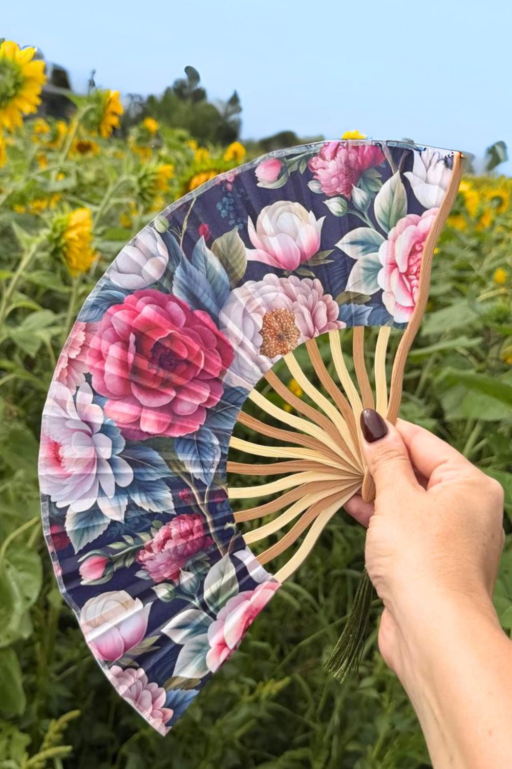 AS Fan - Garden Huntress | Bamboo Floral Handheld Fan | Elegant Folding ...